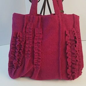 HUE | Bags | Hue Raspberry Shoulder Bag | Poshmark